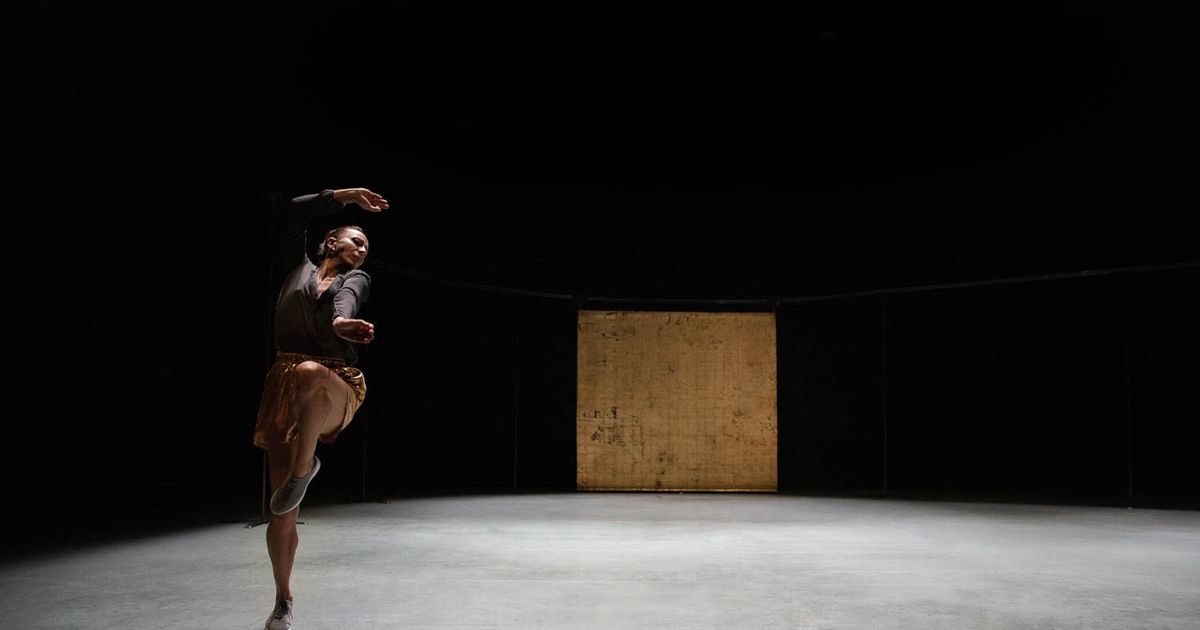 Piano works Debussy — Lisbeth Gruwez & Claire Chevallier / Voetvolk ...